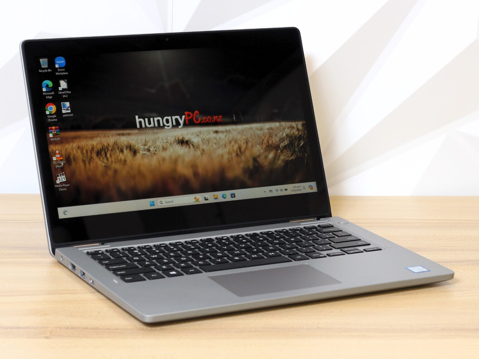 Dell Latitude 2-in-1 13.3" Core i5 8th Gen Laptop, 16GB RAM, 500GB SSD ...